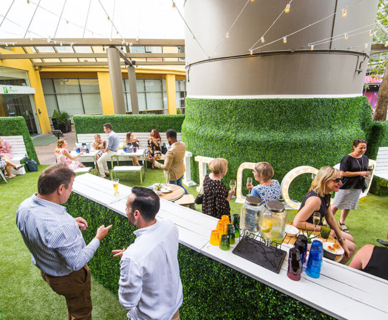 Holiday Inn Potts Point | Hotel & Accomodation Sydney