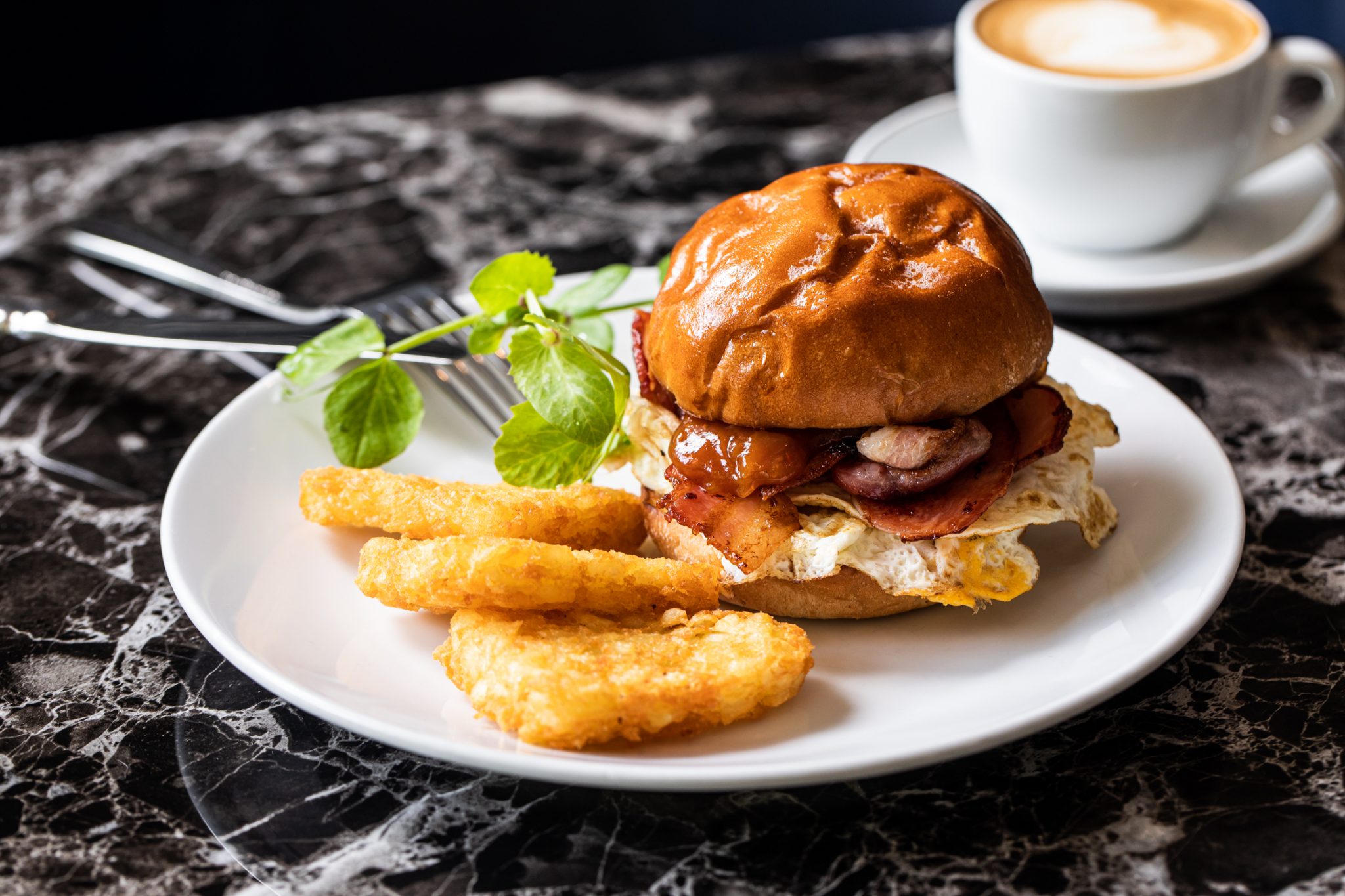 Sirocco Restaurant & Bar | Holiday Inn Sydney Potts Point